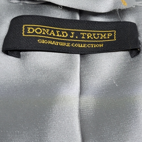 donald trump | Accessories | Donald Trump Signature Collection Tie ...
